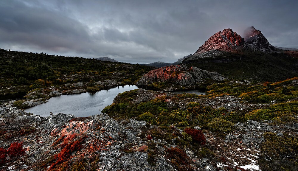"The Briefest Glow" by Robert Mullner | Redbubble
