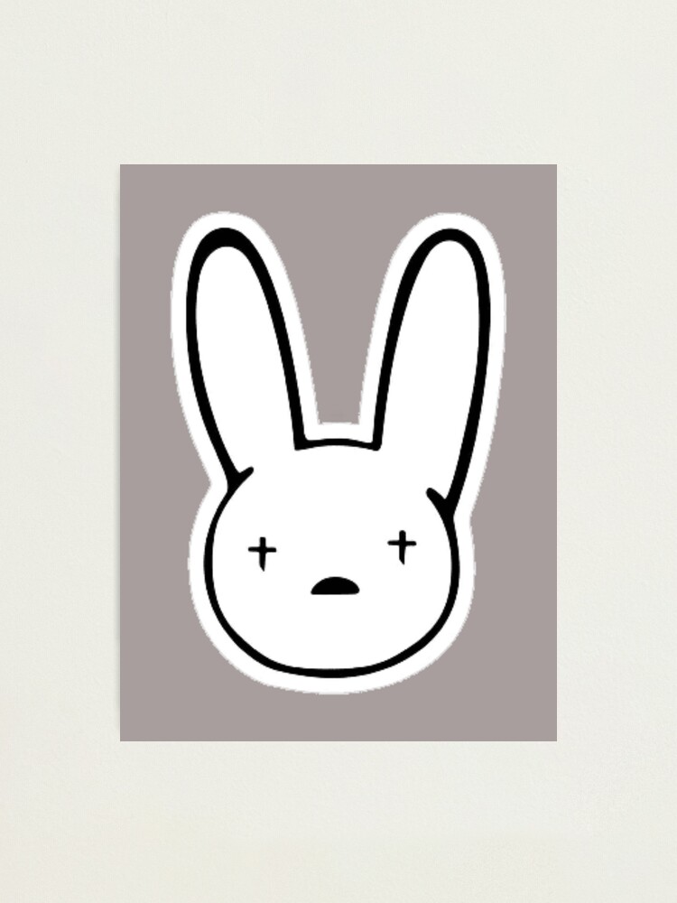 Lámina fotográfica «Bad Bunny Conejo» de Benzoox | Redbubble