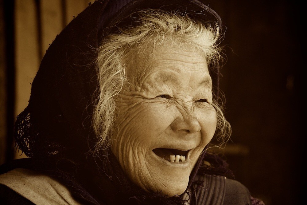 "Laughing Lady" by EveW | Redbubble