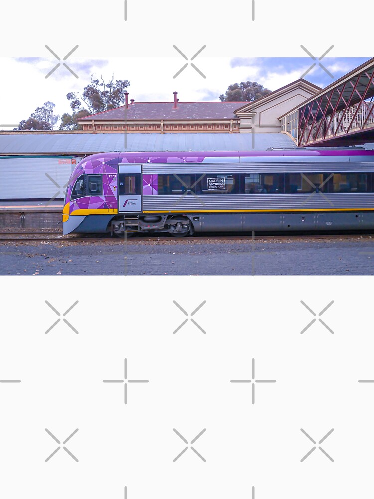 "VLine Train in Bendigo headed North" T-shirt for Sale by sjphotocomau ...