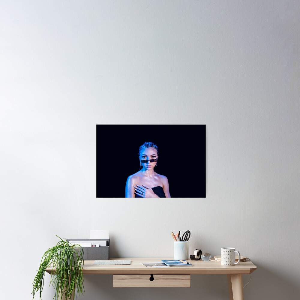 Poster « Eva queen tresse - Poster », par CARLYXE | Redbubble