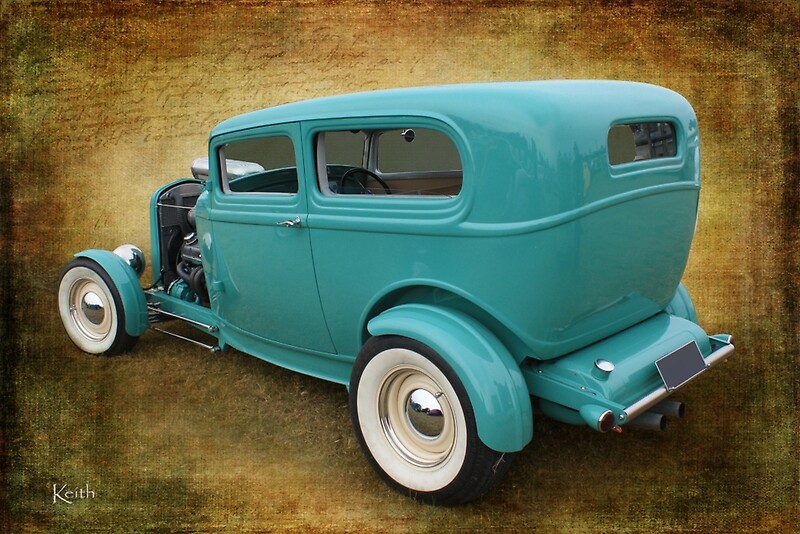 "32 Tudor" by Hawley Designs | Redbubble