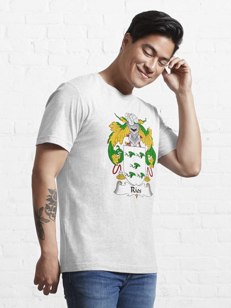 "Rios Coat of Arms/Family Crest" T-shirt by carpediem6655 | Redbubble