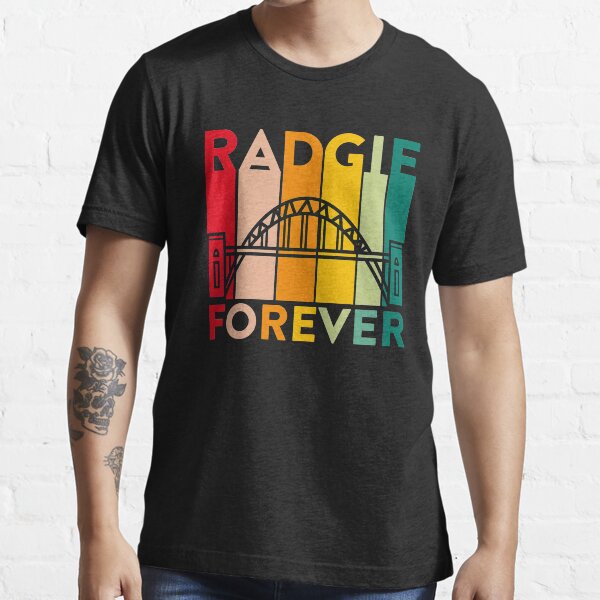"Radgie Forever | Newcastle Geordie Toon Army Vintage Retro Sunset" T ...