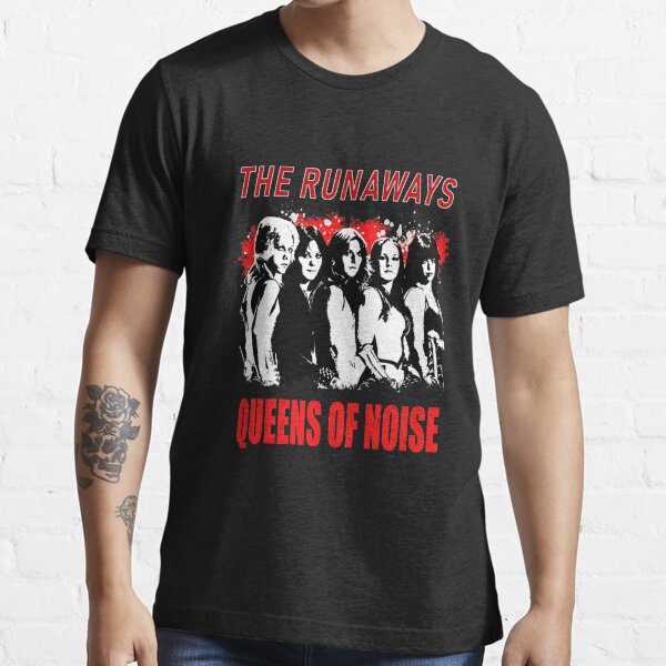 "The Runaways-stencil T-Shirt" T-shirt for Sale by arcade1605 ...