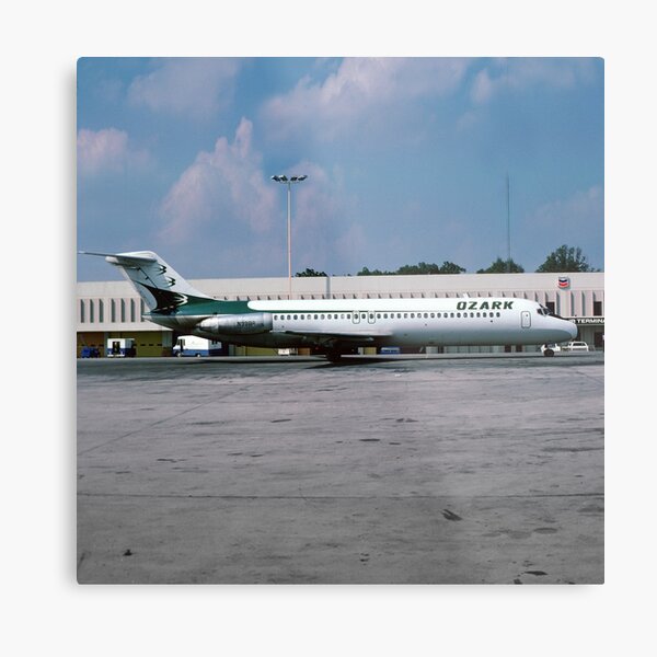"Ozark Airlines Douglas DC-9, N998R" Metal Print by VernDawg | Redbubble
