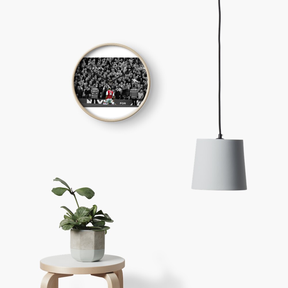 "Thierry Henry Knee Slide Celebration" Photographic Print for Sale by ...