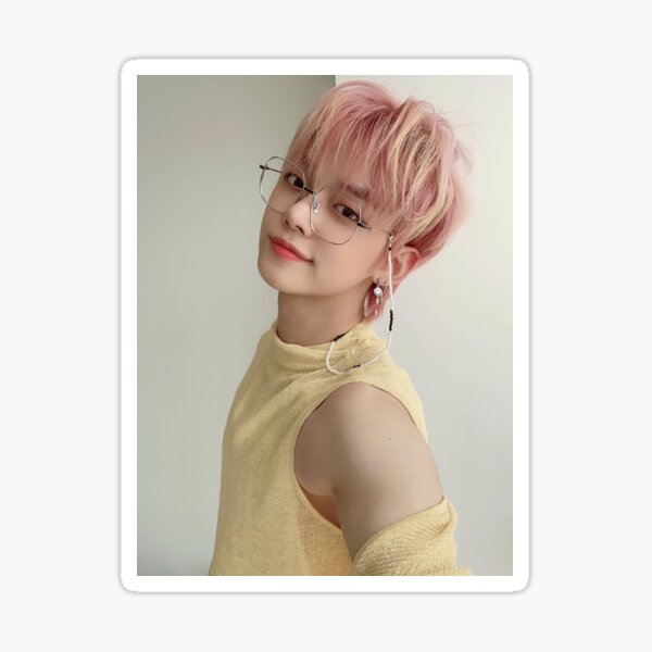 "Yeonjun blue hour era selfie " Sticker for Sale by chrxome | Redbubble