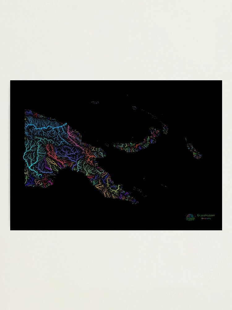 Lámina fotográfica «Mapa de la cuenca del río Papua Nueva Guinea en colores del arco iris con ...