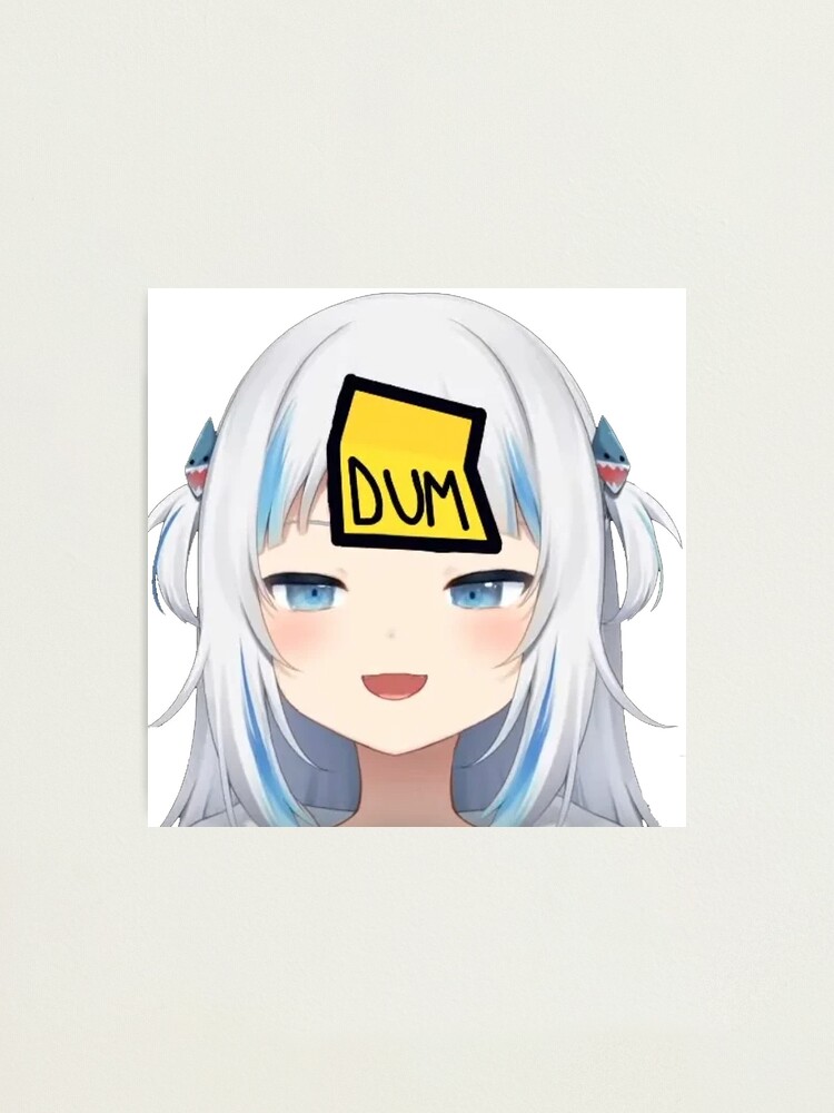 Lámina fotográfica «Gawr Gura DUM» de Gawrgura | Redbubble