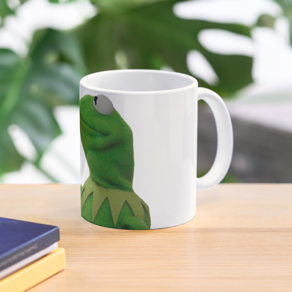 "Das geht mich nichts an - Meme" Kaffeebecher von SrDomingo | Redbubble