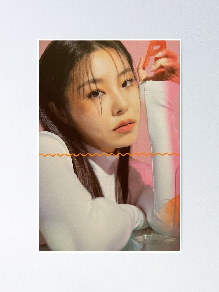 "Wheein REDD" Poster for Sale by mondongos | Redbubble
