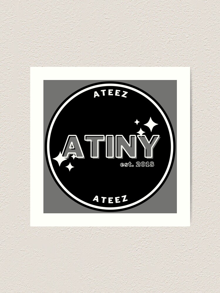 Lámina artística «ATINY - Insignia de fandom de ATEEZ (versión en ...