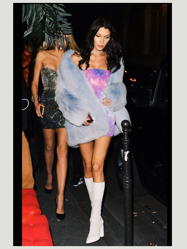 "Bella Hadid| Perfect Gift | Bella Hadid" T-shirt for Sale by lucycana ...