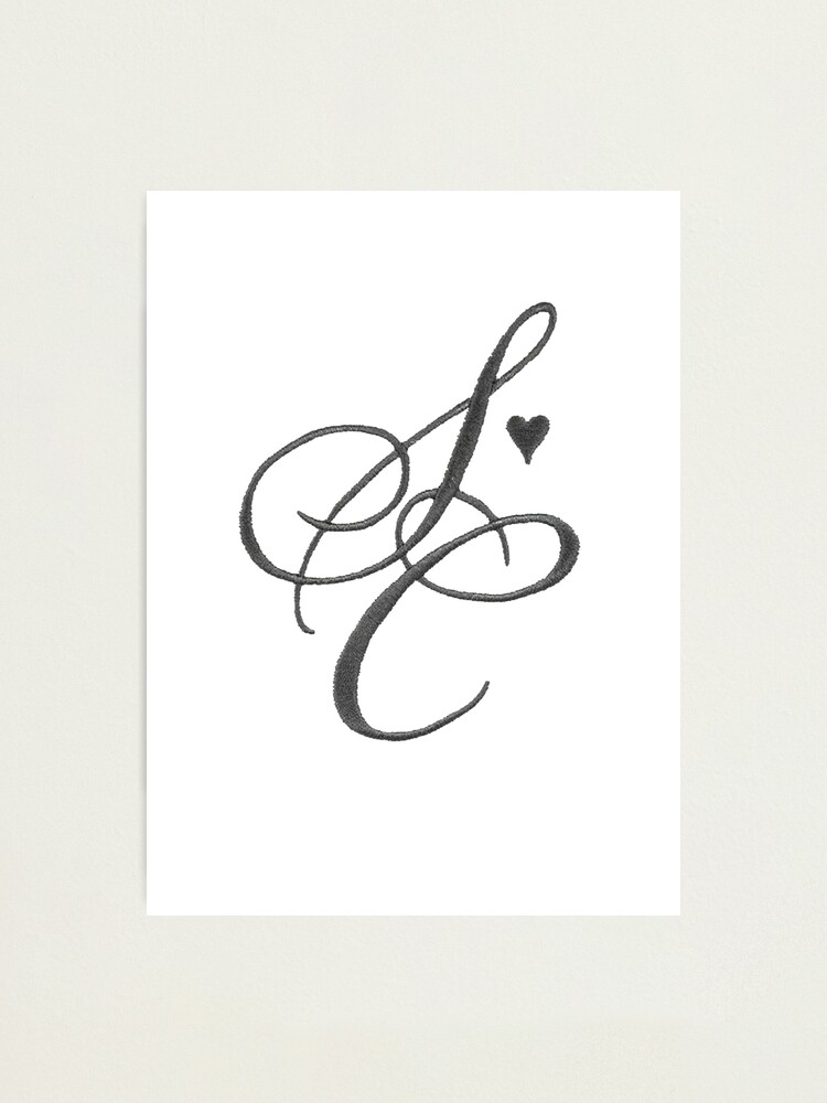 Lámina fotográfica «Sabrina Carpenter Skinny Dipping & # 39; SC & # 39 ...