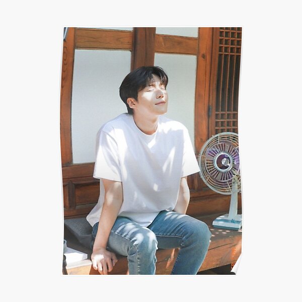 "Kim seon ho" Poster by Divya21 | Redbubble