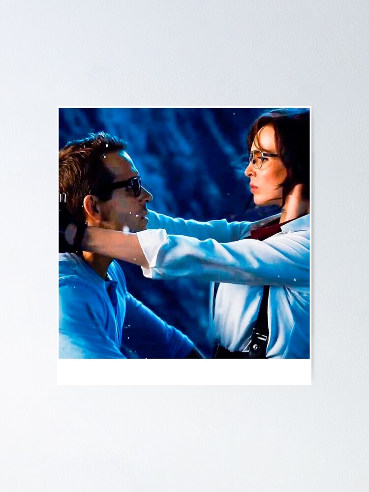 "Free Guy Banker Playing Romantic Open World Video Game Programmer Free ...