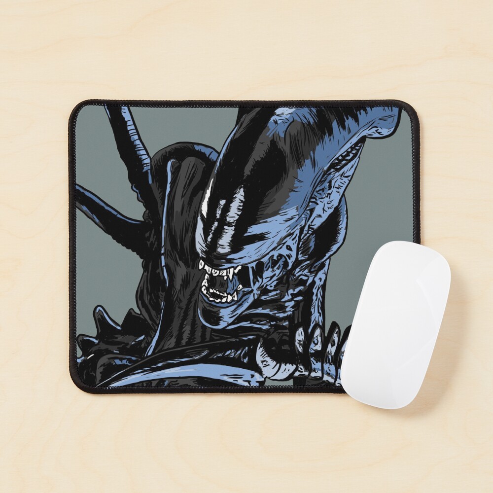 "Xenomorph" Socks for Sale by blacksnowcomics | Redbubble