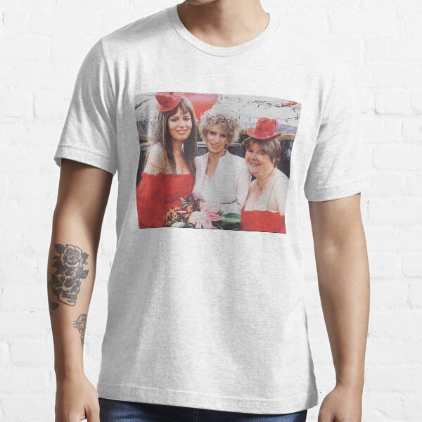 "Dress Tizzy Kath and Kim" T-shirt for Sale by aimskiis | Redbubble ...