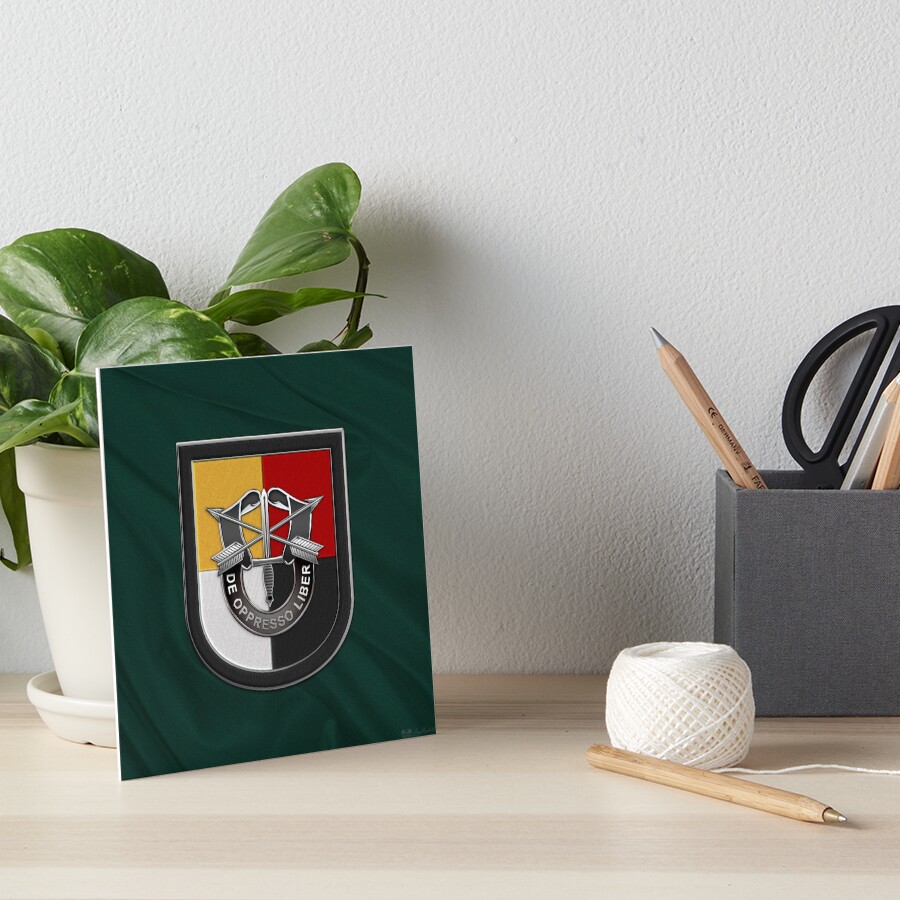 "U.S. Army 3rd Special Forces Group – 3 SFG Beret Flash over Green ...