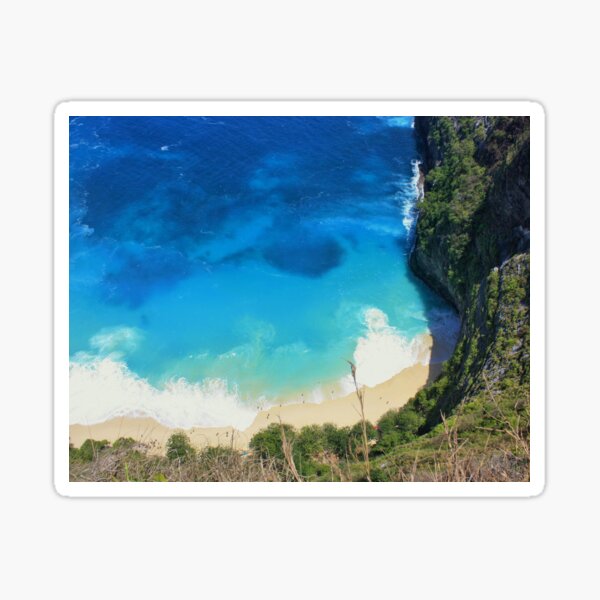 "Deep blue turquoise water below Kelingking Beach, T-Rex Cliffs ...