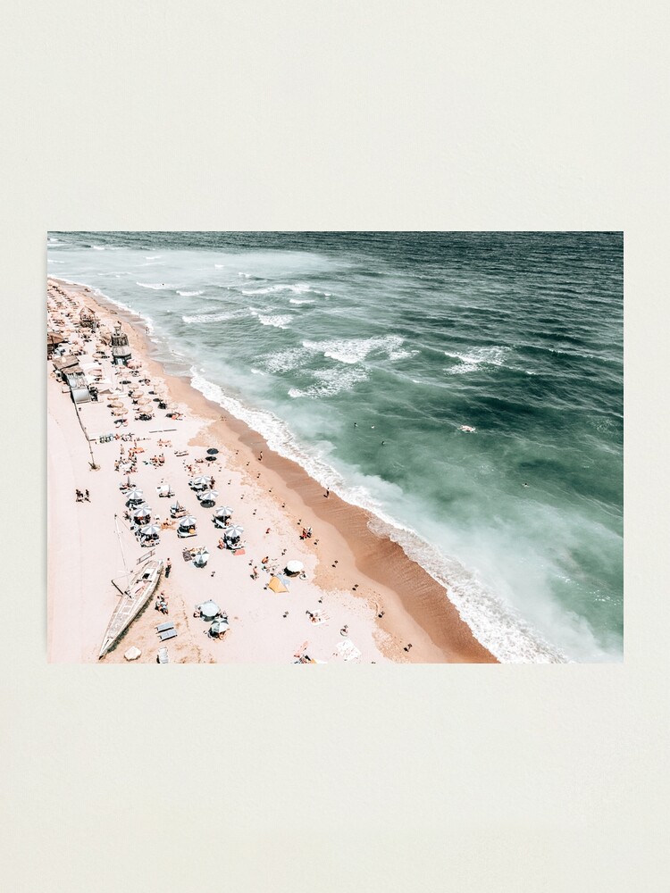 Lámina fotográfica «Personas sombrillas en la playa, playa aérea del ...