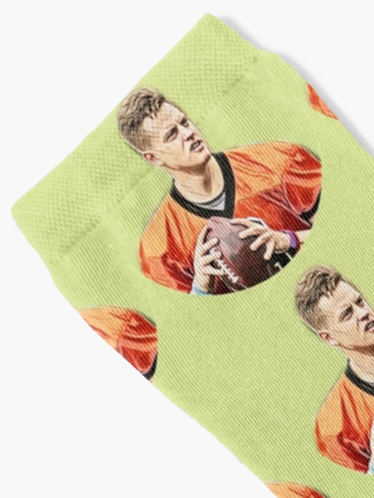 "Joe Burrow" Socks for Sale by Dogturns | Redbubble