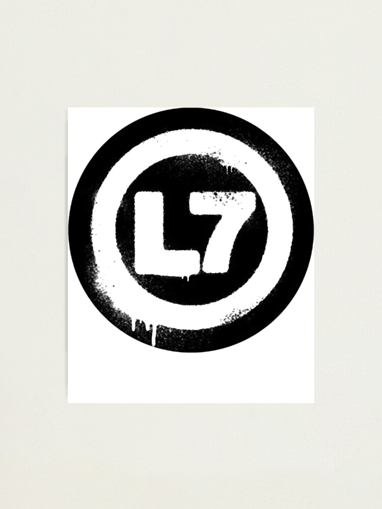 "Die legendäre L7-Band, die den Grundstein für das Grunge-Genre legte ...