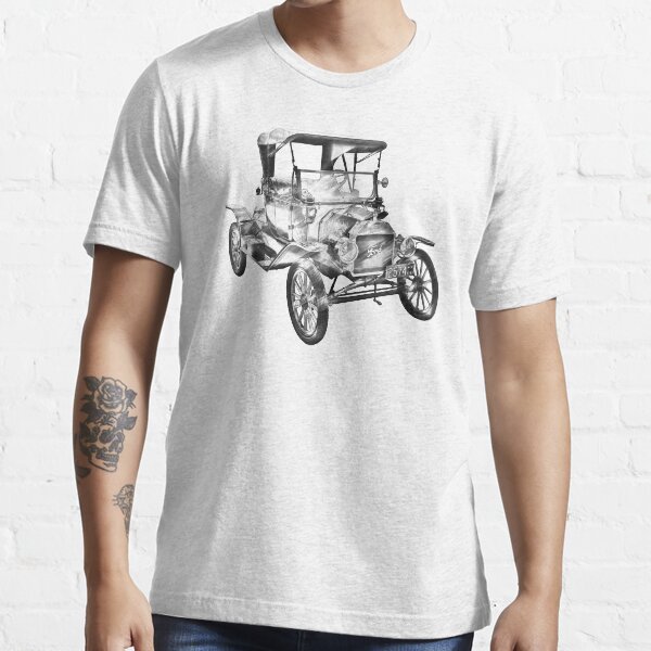 "1914 Model T Ford Antique Car Illustration" T-shirt for Sale by ...