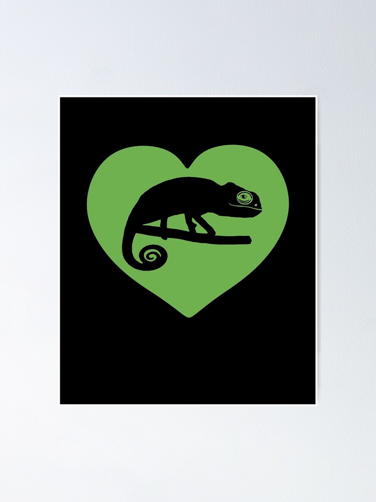 "Cute Chameleon Heart Silhouette for Chameleon Lovers, Green Heart ...
