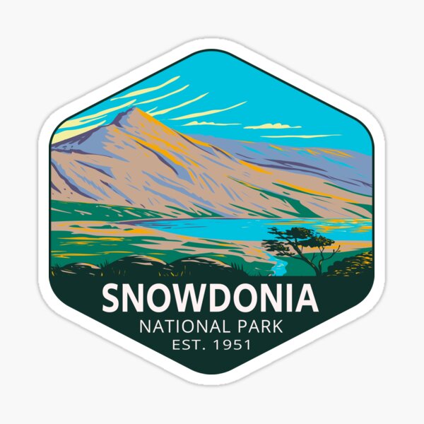 "Mount Snowdon with Lake Glaslyn in Snowdonia (Welsh: Eryri) National ...