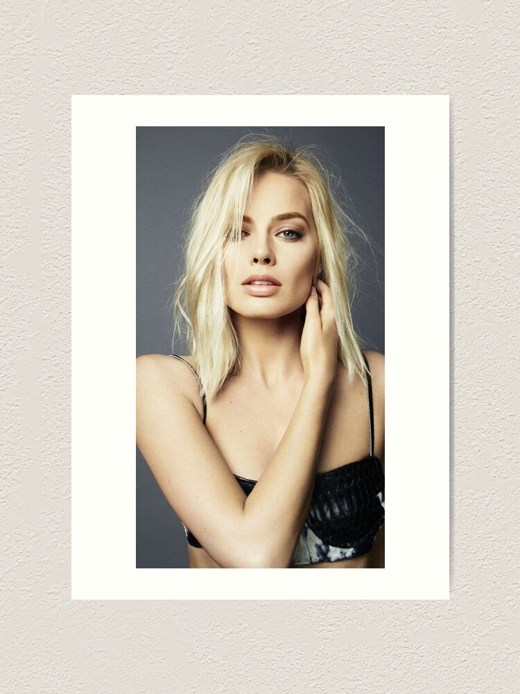 "Design Margot Robbie Photo" Art Print for Sale by berlinadita | Redbubble