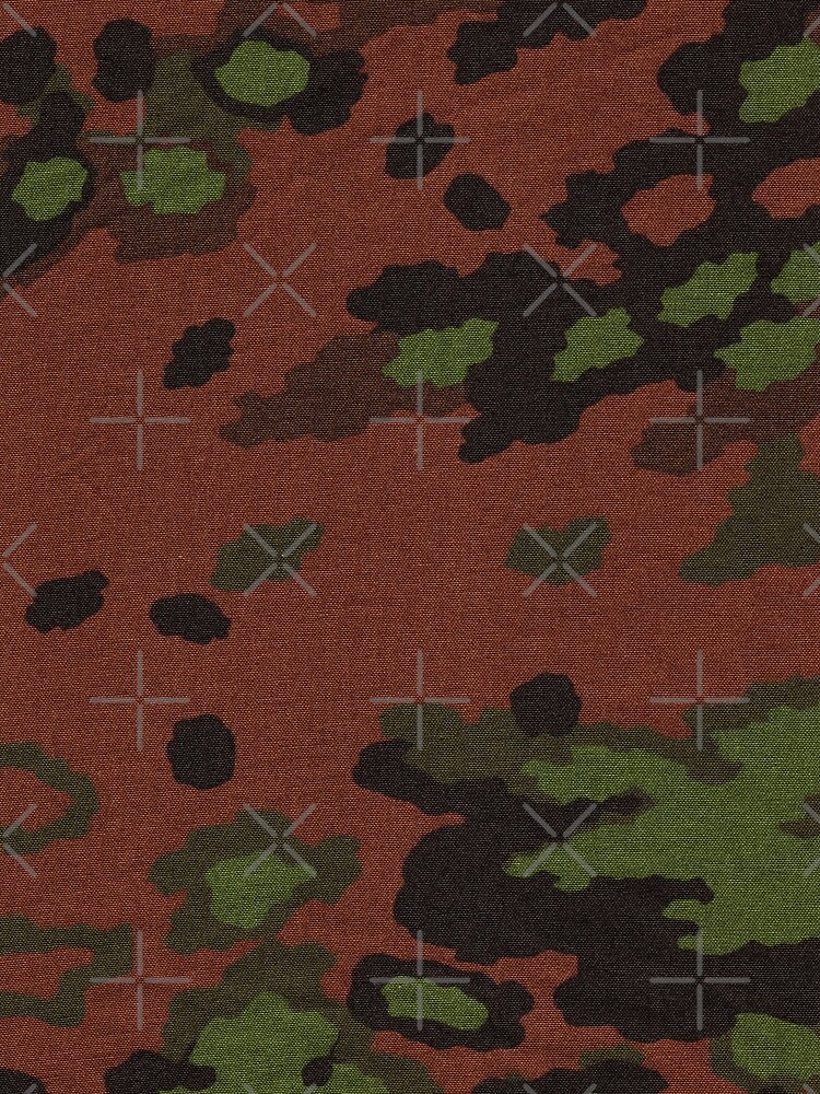 "Eichenlaubmuster Spring SS dotted German ww2 camouflage" Graphic T ...
