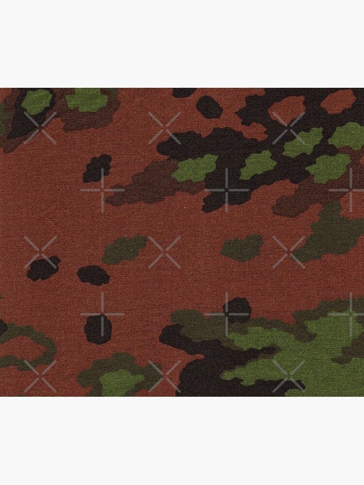 "Eichenlaubmuster Spring SS dotted German ww2 camouflage" Comforter for ...