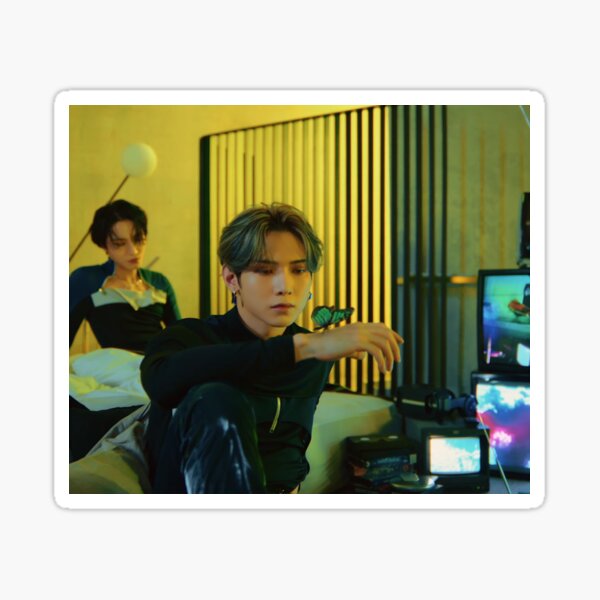 "Yeosang Deja Vu " Sticker for Sale by Hannahmt10 | Redbubble