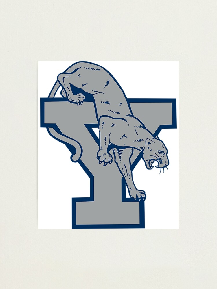 Lámina fotográfica «Camiseta Byu Logotipo de la mascota de BYU vintage ...
