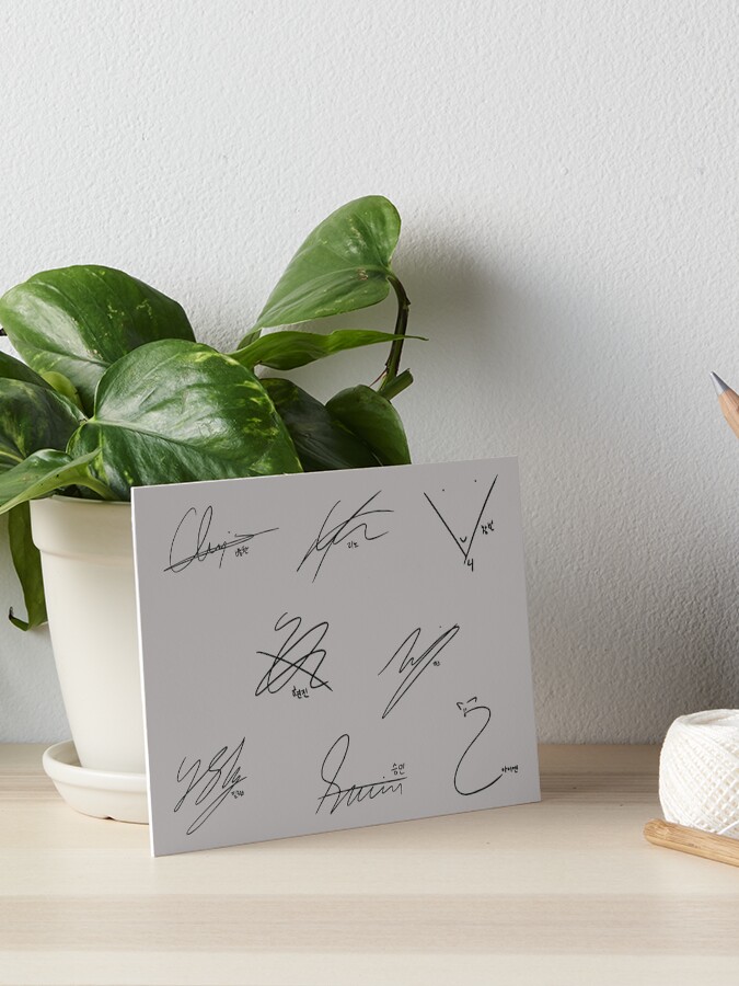 Lámina rígida con la obra «Firmas de STRAY KIDS» de MADCITYY | Redbubble