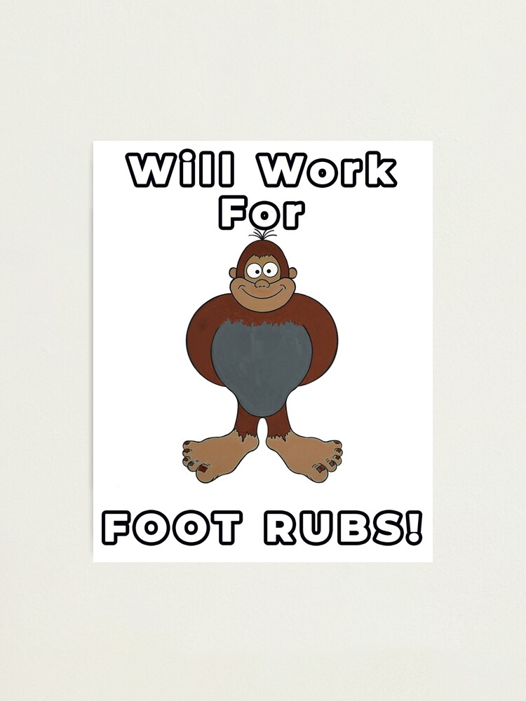 "Ein ehrgeiziger Bigfoot... Gefärbt von OpaH" Fotodruck von GrandpaH ...