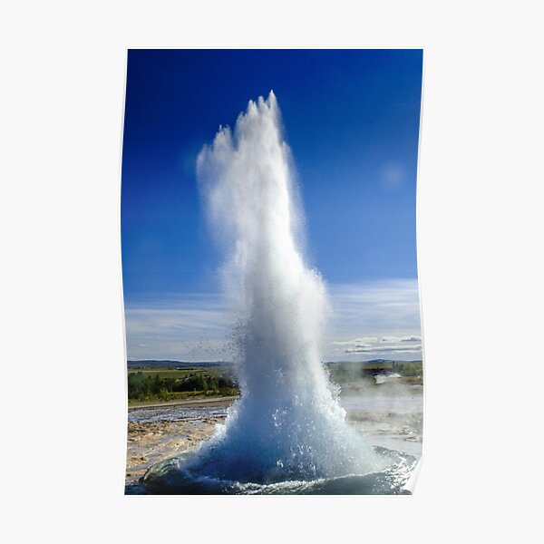 Astonishing Yellowstone National Park Geyser Water Eruption Vintage ...