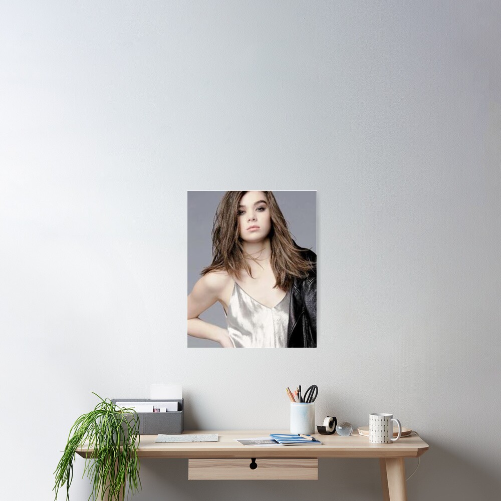 "Hailee Steinfeld - Poster" Poster for Sale by Jarridbg | Redbubble