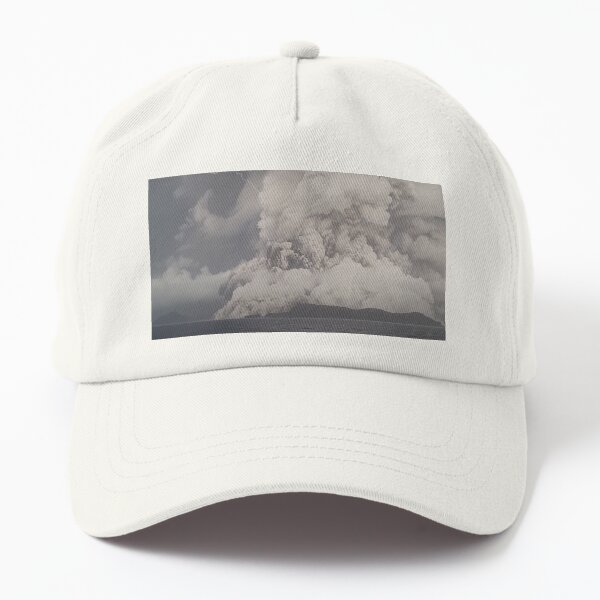 "Hunga Tonga Hunga Ha’apai underwater volcano eruption in Tonga " Cap ...