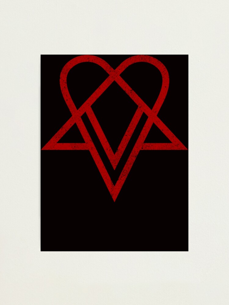 Lámina fotográfica «Camiseta con el logotipo de Heartagram Him Band ...