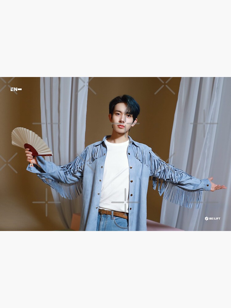 "Heeseung / Lee Hee-seung ENHYPEN" Sticker by klovepop | Redbubble