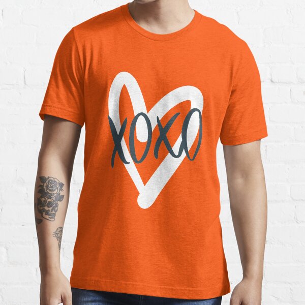"XOXO" T-shirt by AnastasiiaM | Redbubble
