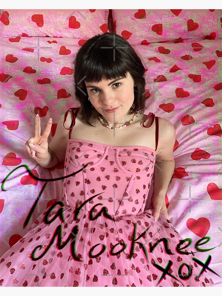 "Feminist youtuber Tara mooknee" Sticker by ChloeNeko | Redbubble