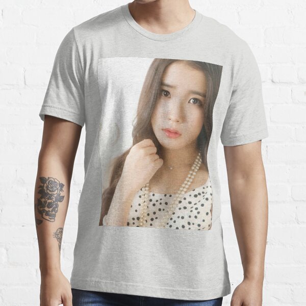 "IU - Stunning" T-shirt for Sale by KevYJ | Redbubble | iu t-shirts ...