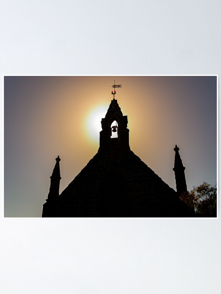 Poster « Silhouette de l'ancienne église de Bulla Victoria avec coucher ...