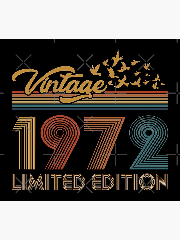 Impression photo « Vintage 1972 Édition Limitée Anniversaire Rétro », par Creative-teez | Redbubble