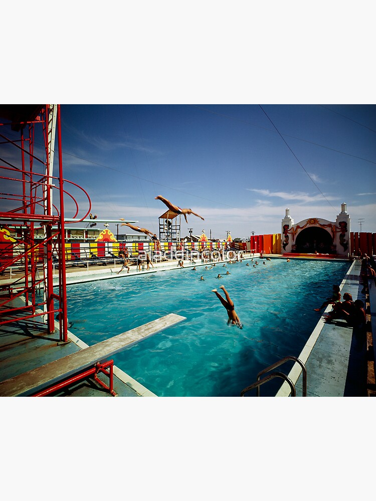 "Aqua Circus Pool and Divers at Sportland Pier in Wildwood New Jersey ...