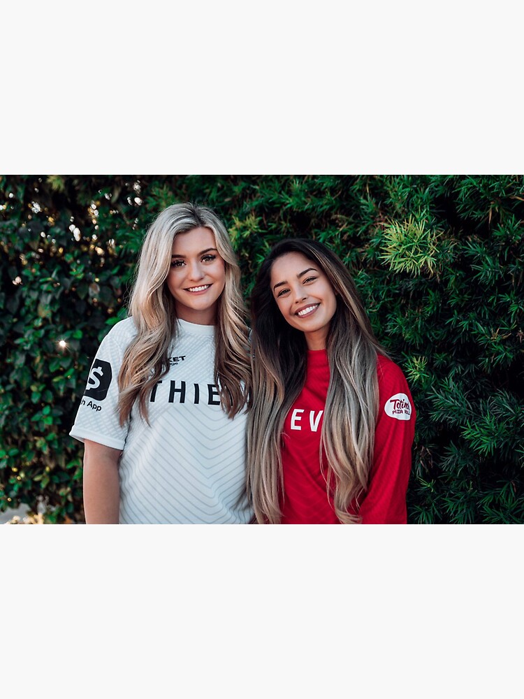 "BrookeAB and Valkyrae" Sticker by IceCubeV5 | Redbubble